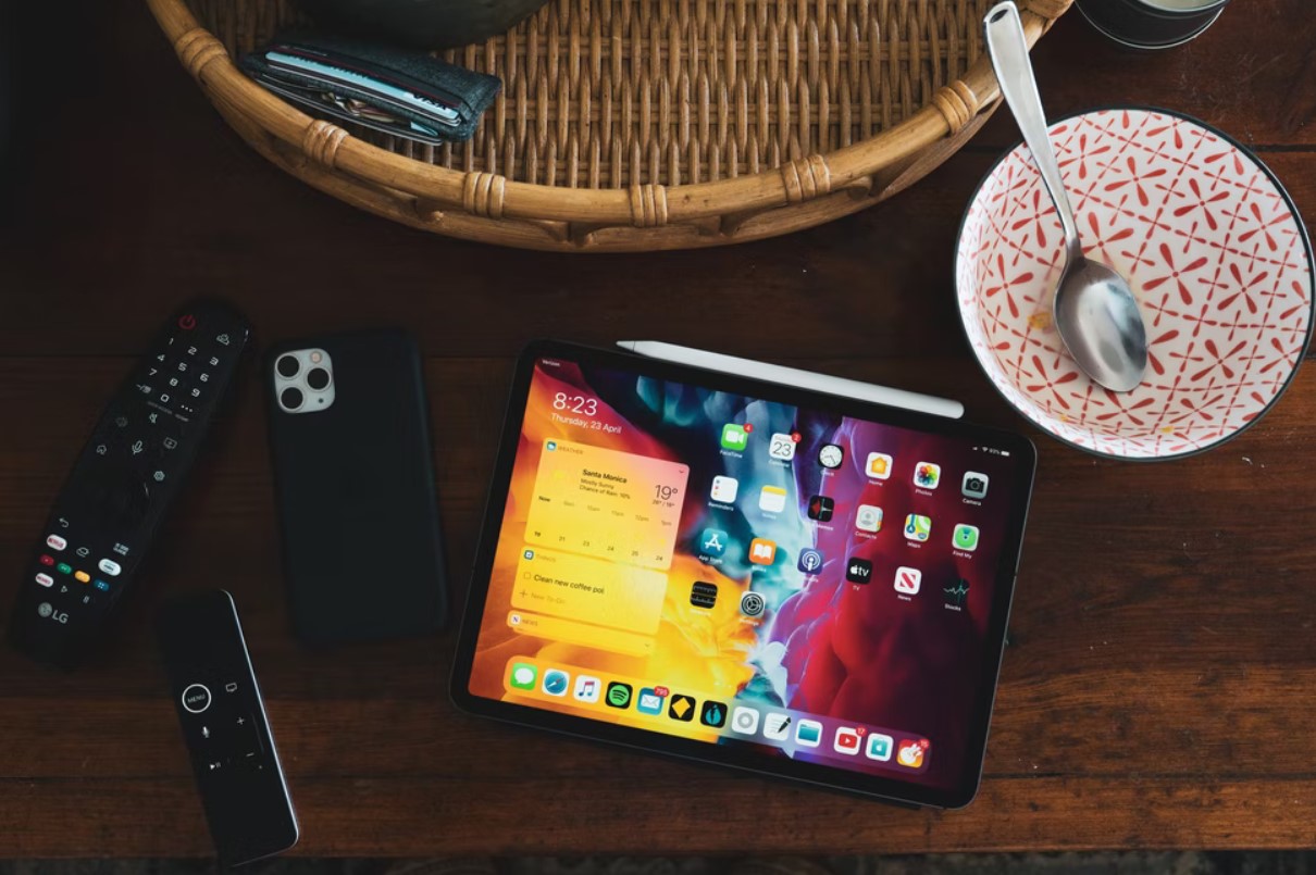 5 Things to Consider When Buying New Tech Products - Many Product Reviews